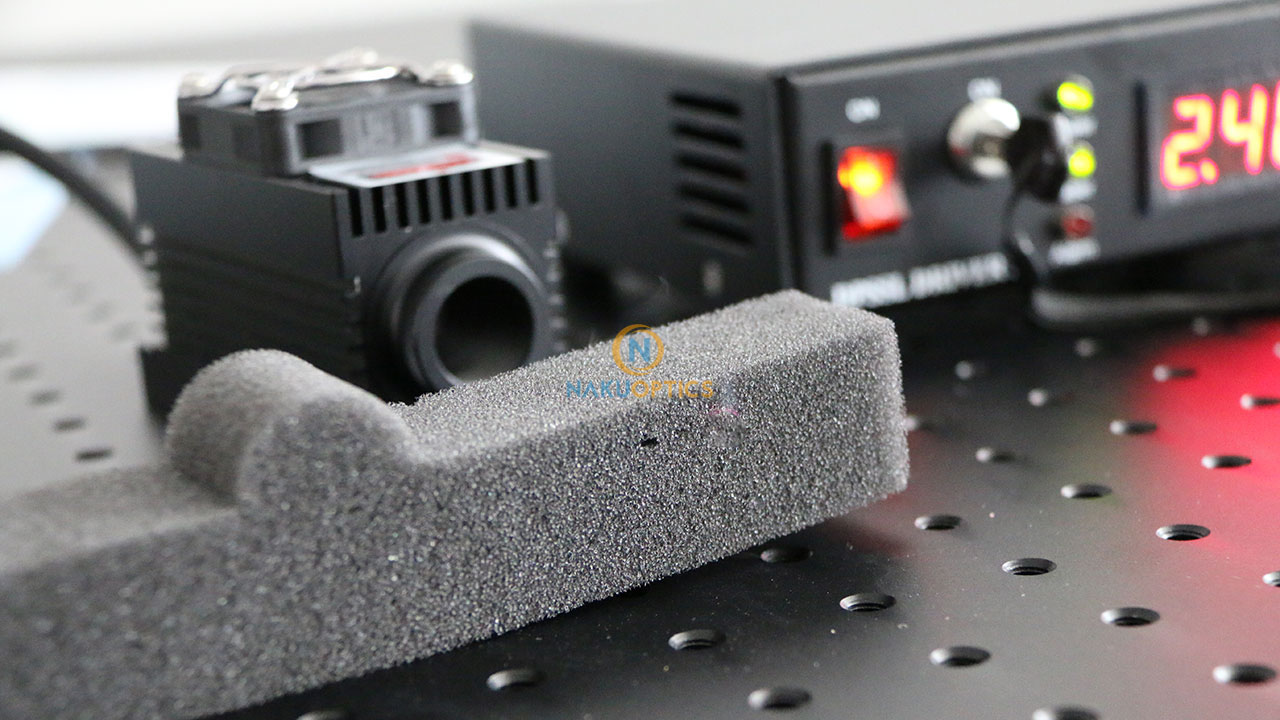 1064nm 200mW Passively Q-Switched Pulse Laser Solid State TEM00 Laser ...