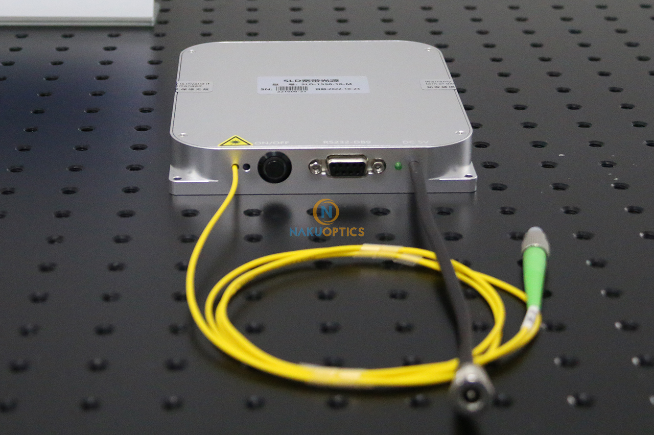 1550nm 5mW/10mW SLD LIght Source SM Fiber Output - NakuOptics
