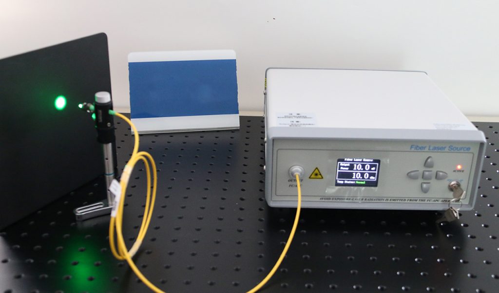 528nm 1~20mW TEM00 Laser Coupled Single-mode Fiber Output Benchtop ...